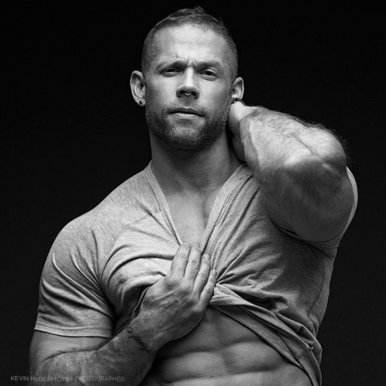 PATRICK CROUGH ~ ENTRE NOSOTROS