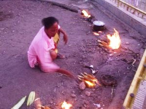 indonesia warna warni: Api Tak Kunjung Padam Pamekasan, Jawa Timur
