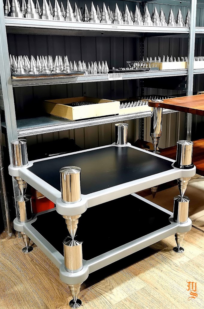 ALPIN-LINE AUDIO RACKS – M & S | Ultimate High-Fidelity