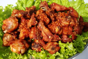 SIMPLES DE FAZER: Frango a Passarinho