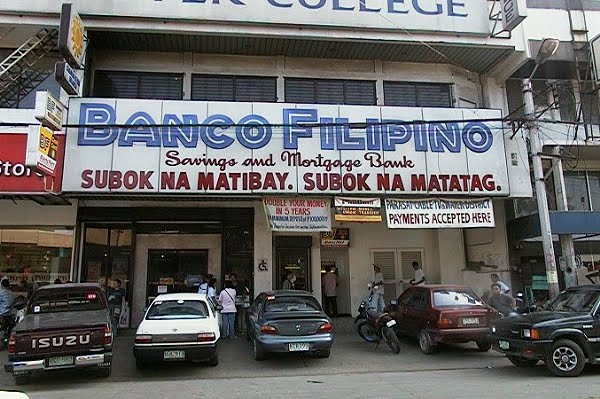 Blogger's Complaint (Filipinos Unite!!!)