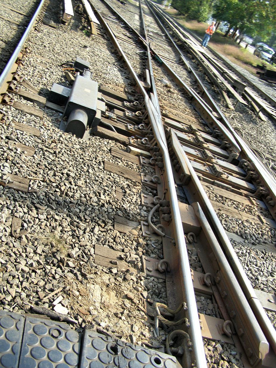 Jersey Mike's Rail Adventures: 07-10-05 PHOTOS: LIRR Mineola