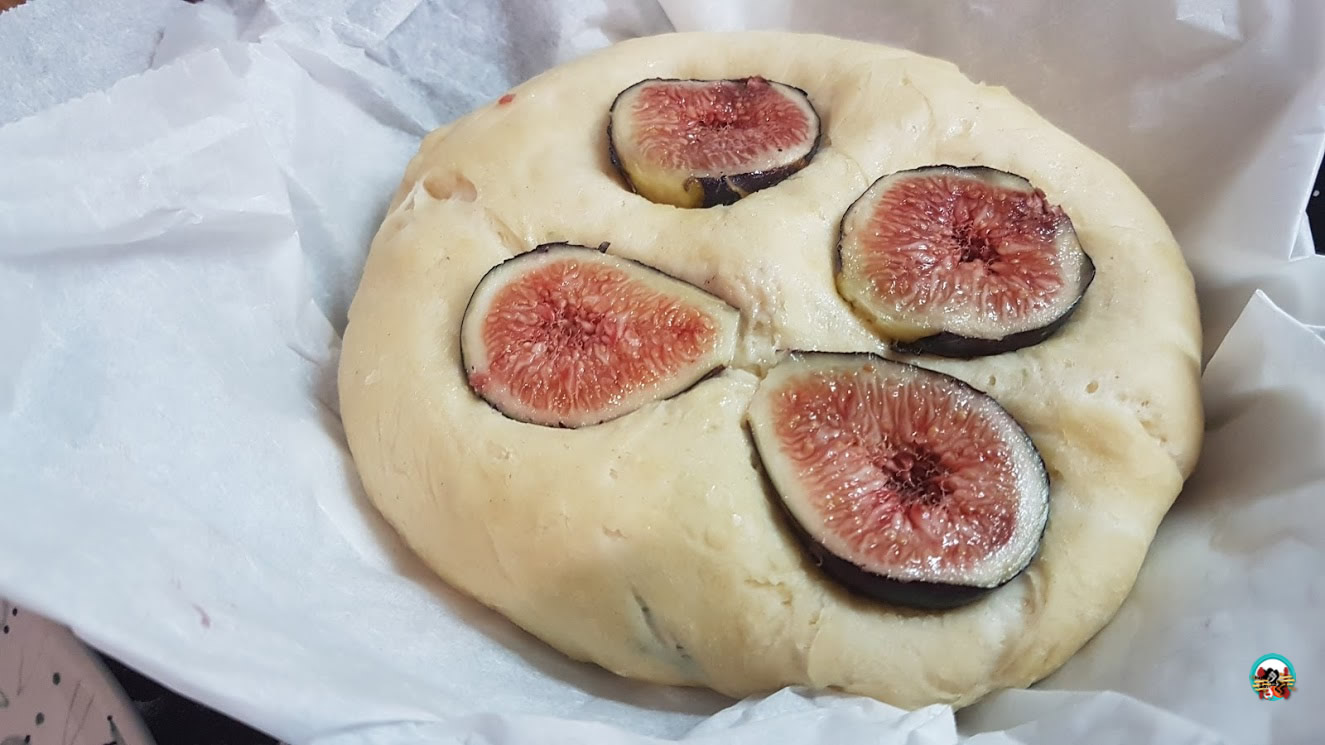 Pan con higos y salvia - ¡Huele Bien!
