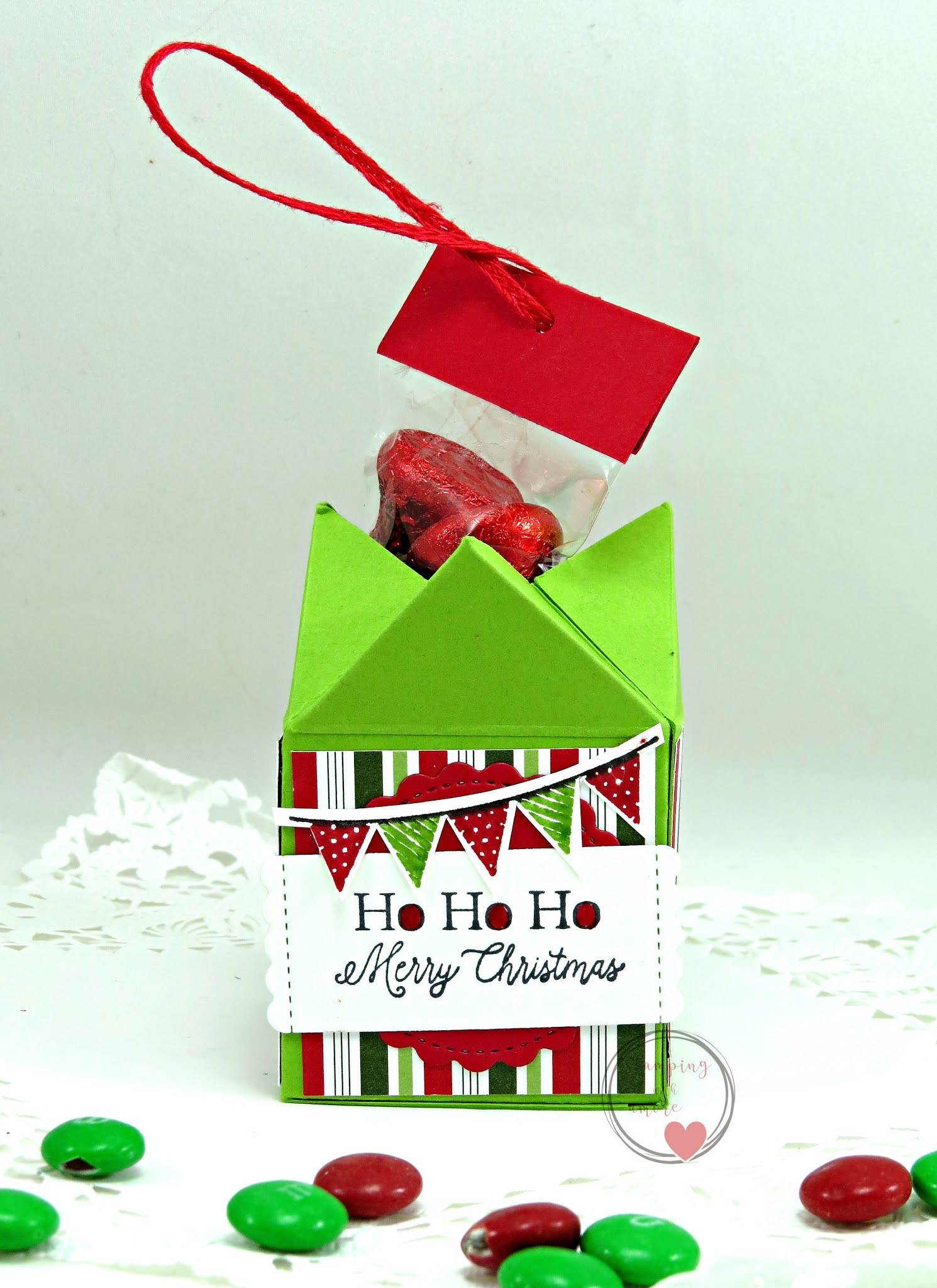 Stampingwithamore: POP UP SURPRISE TREAT BOX