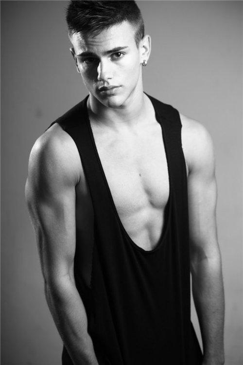 Dreams of Naughtiness: Stunning Sergi