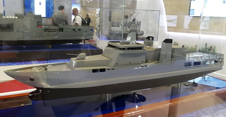 DEFENSE STUDIES: PAL Tawarkan Pengembangan Strategic Sealift Vessel ...