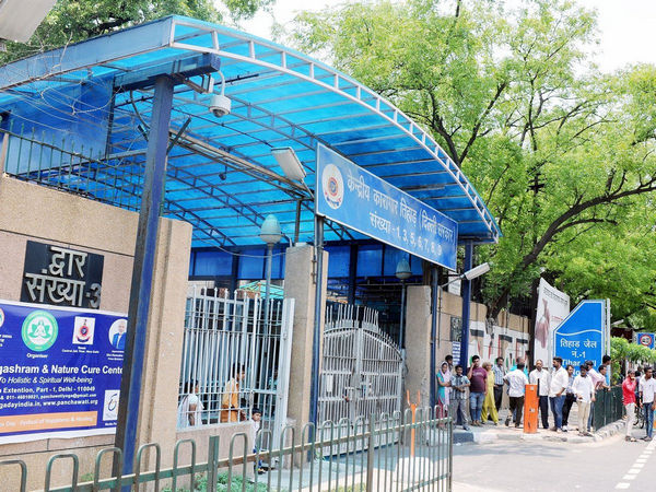 'Confessions of a Tihar Jailer': secrets of India's most notorious ...