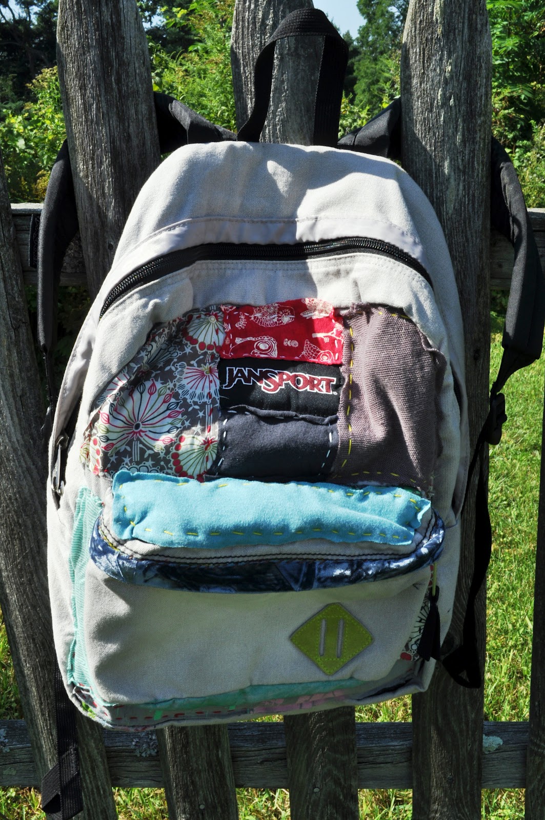 Popcorn Cadence: A sewn backpack