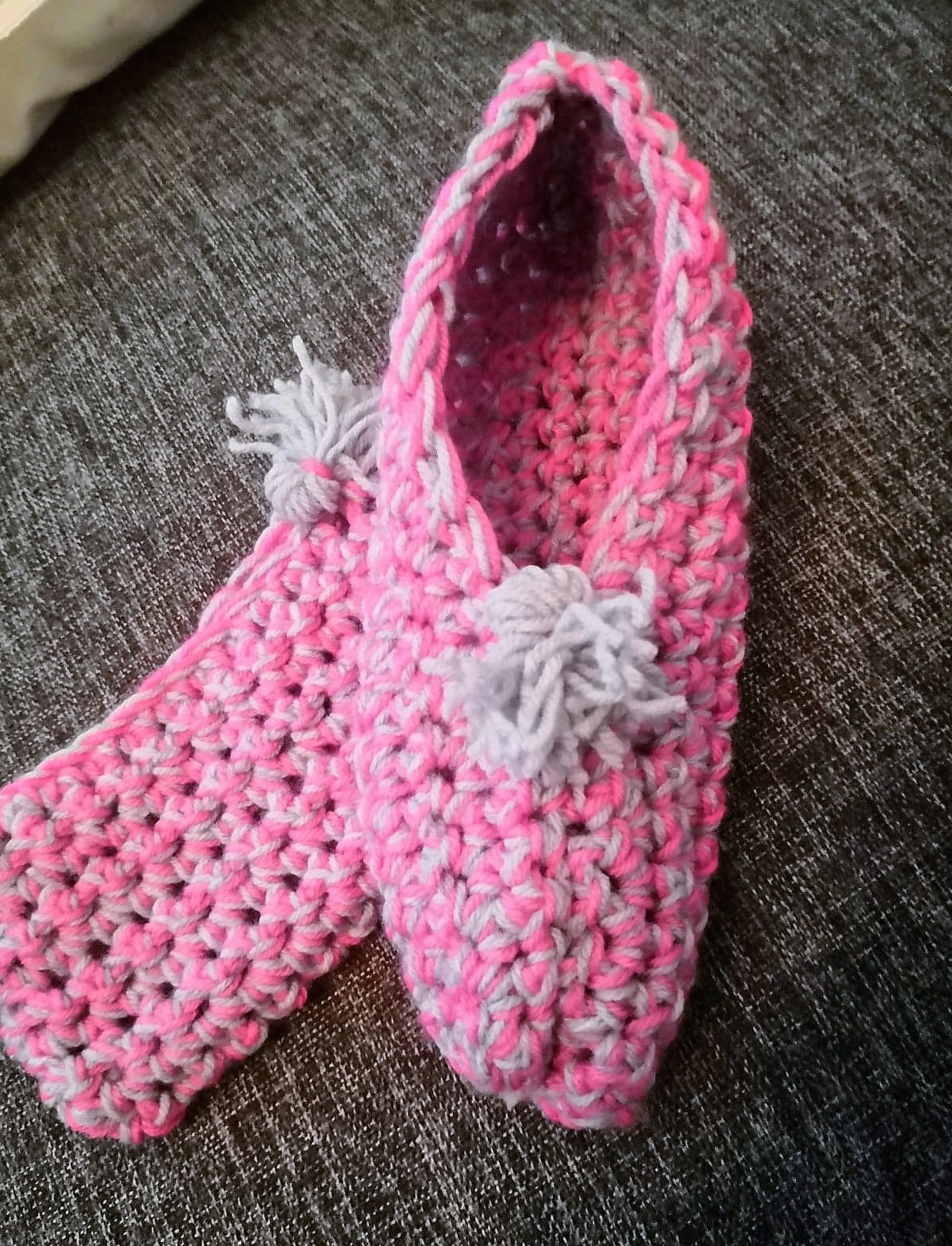 Outi's life: Virkatut tossut