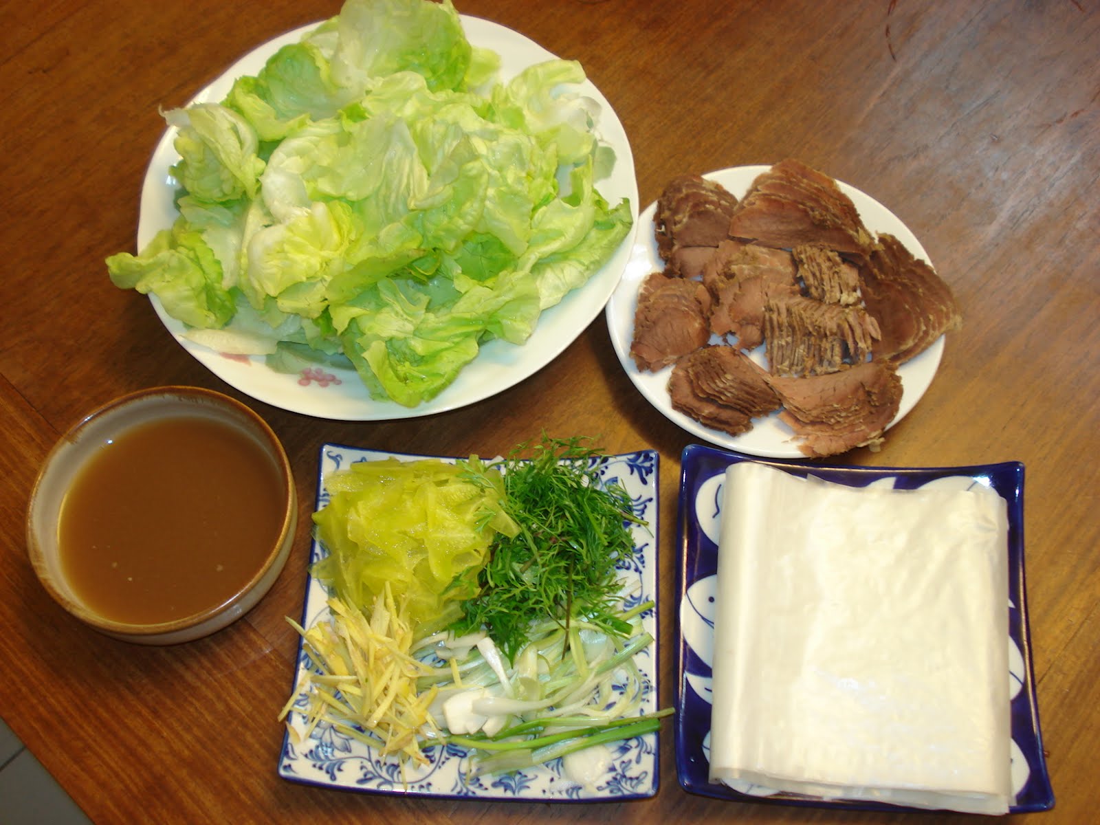 easy vietnamese cooking: nem tươi cuốn bò kho