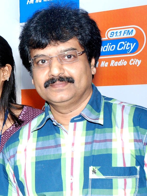 freshgallery: Actor Vivek Latest Stills