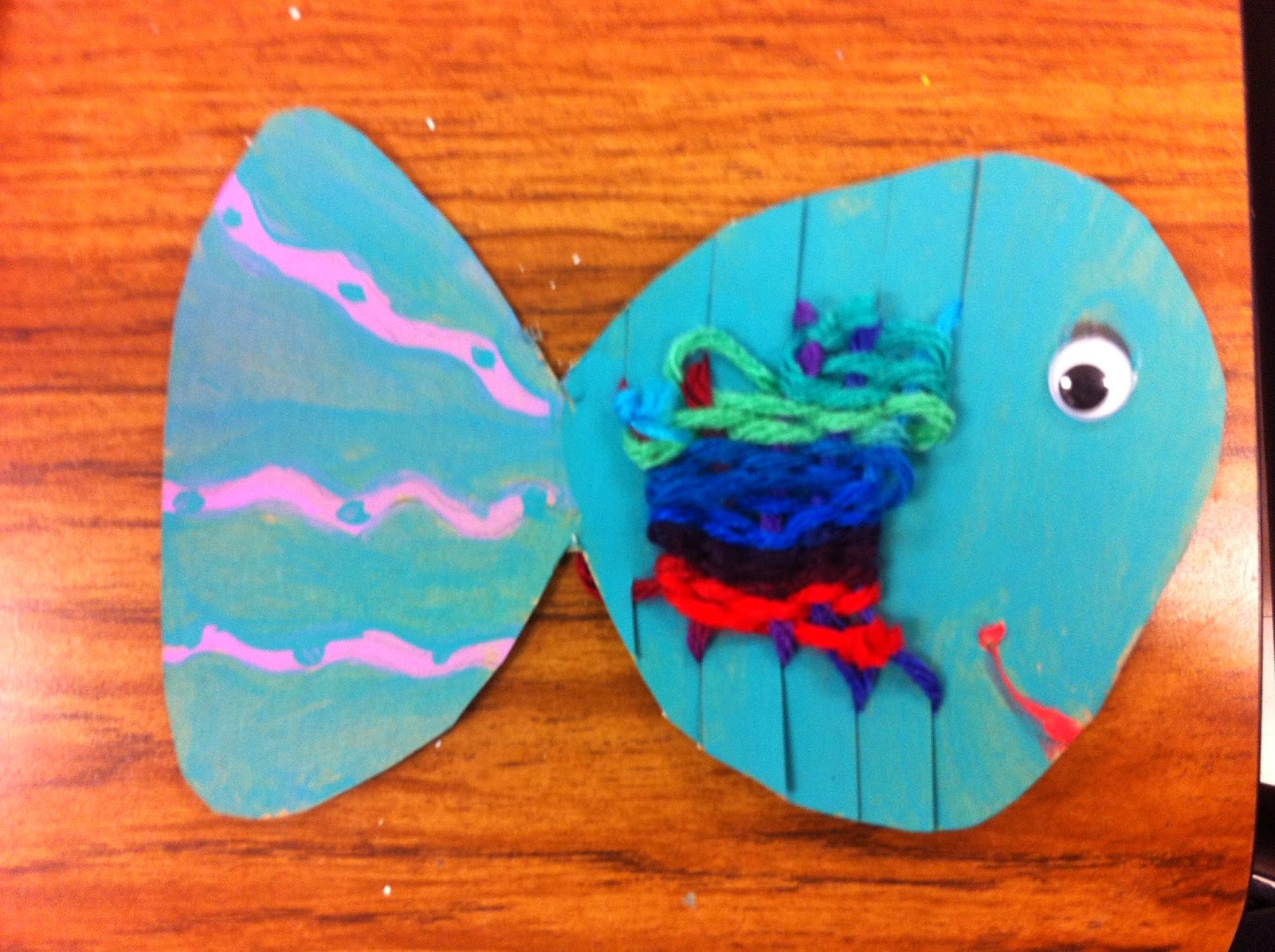 Drip, Drip, Splatter Splash: Weaving Fish