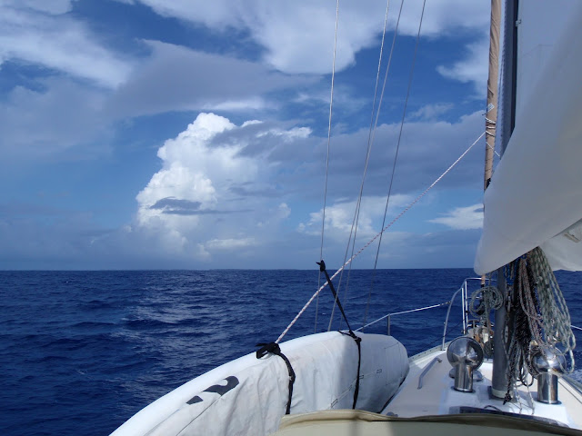 SV C'est la Vie: Crossing the Northwest Providence Channel