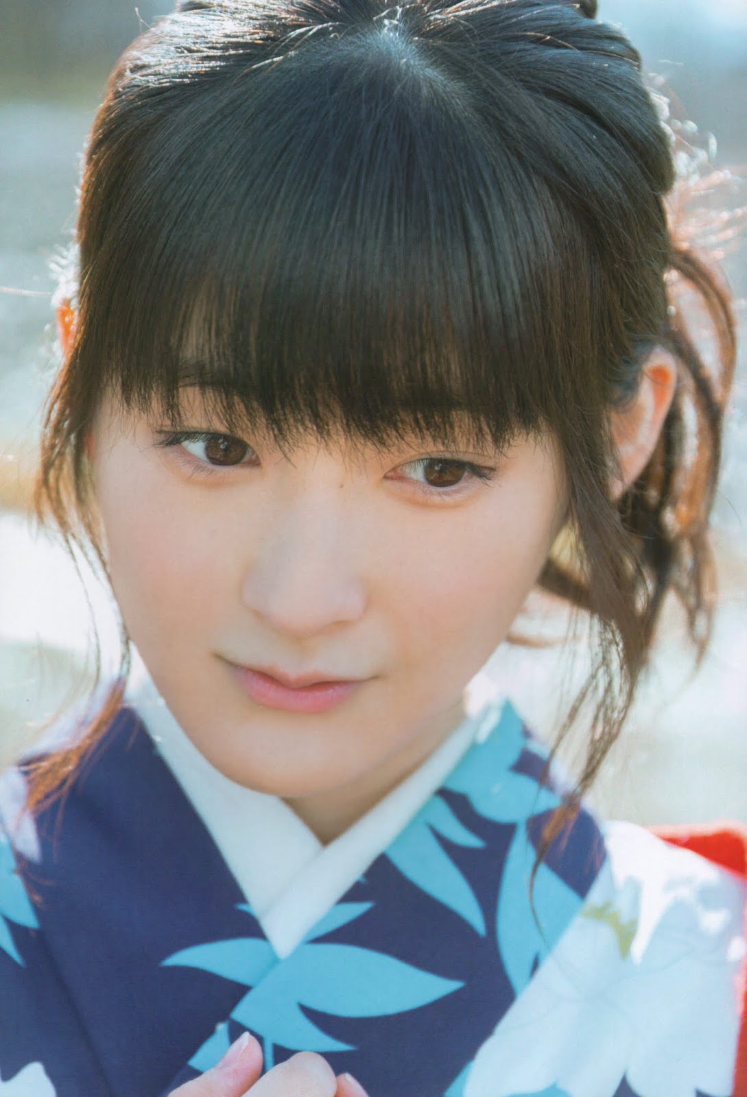 1992 / Momoko Tsugunaga / 嗣永桃子 / つぐながももこ / Singer