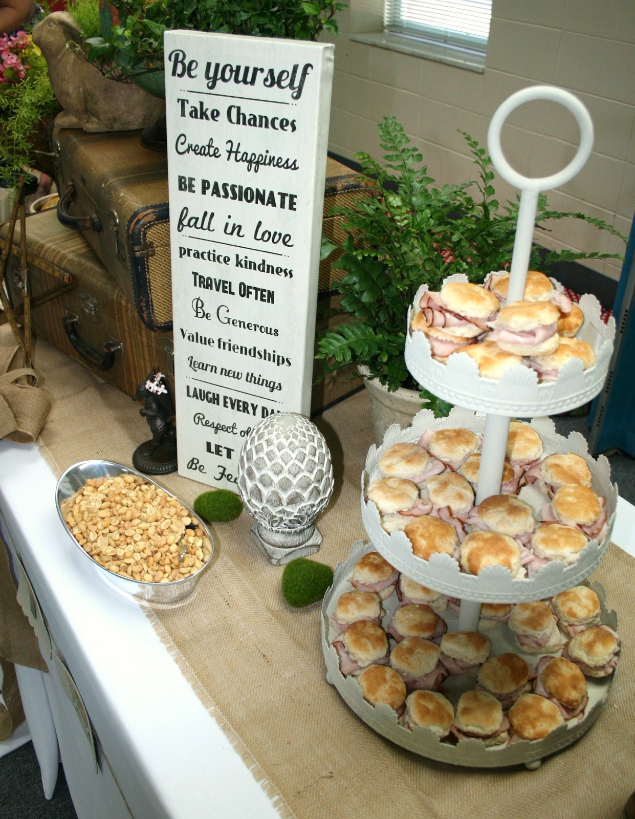 Marsha's Creekside Creations: Vintage Garden Graduation Party