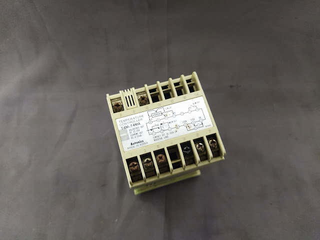 AUTONICS T4M.T4MA TEMPERATURE CONTROLLER 110-220V