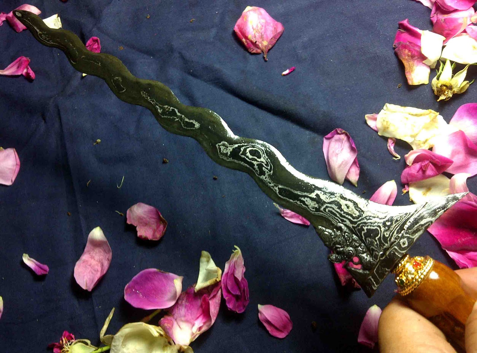 KERIS NAGA RUNTING SAKTI | Jagad Keris Pusaka | Jual Pusaka | Gambar ...