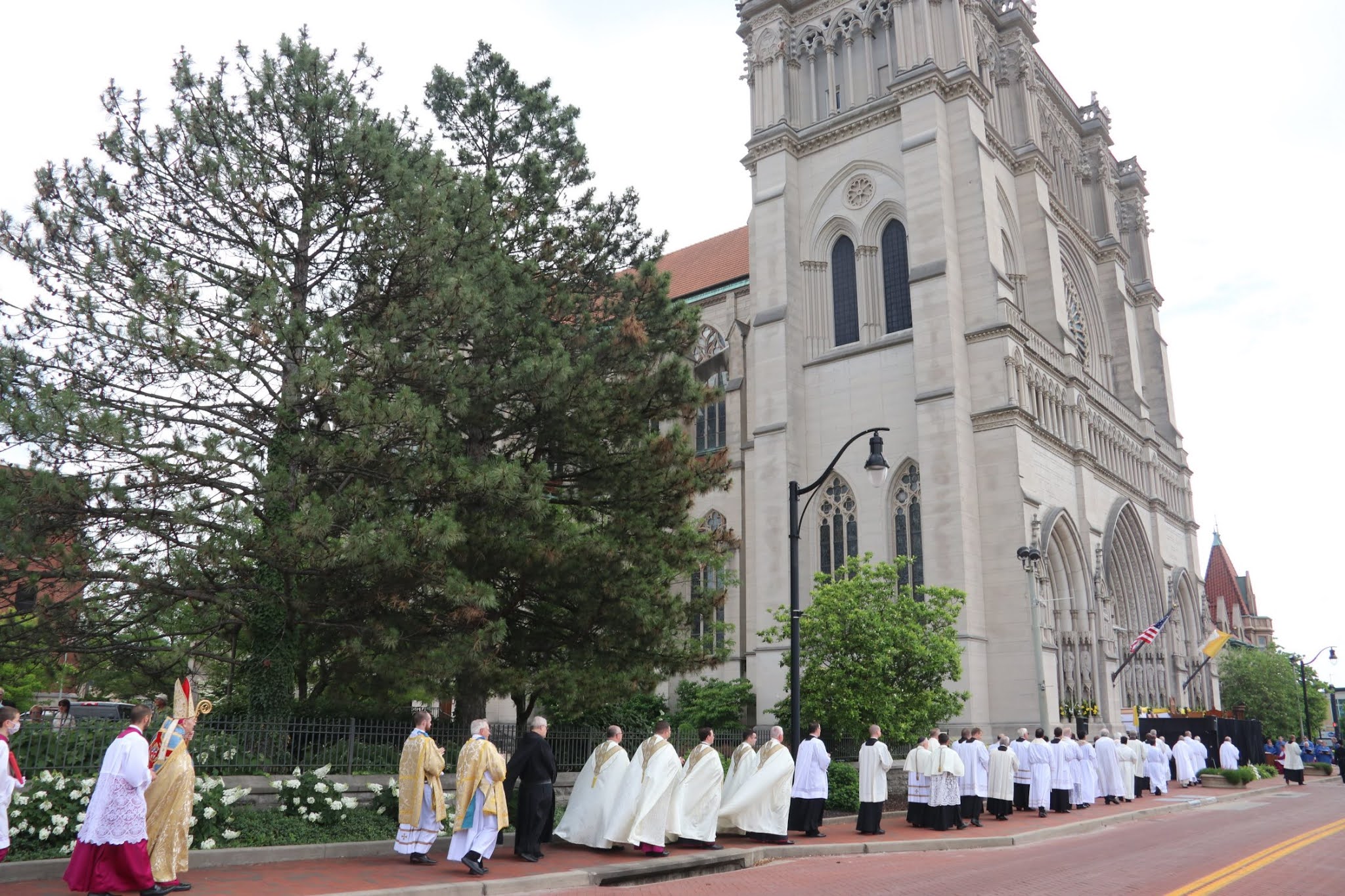 New Liturgical Movement: New Statues for the Cathedral of Covington ...