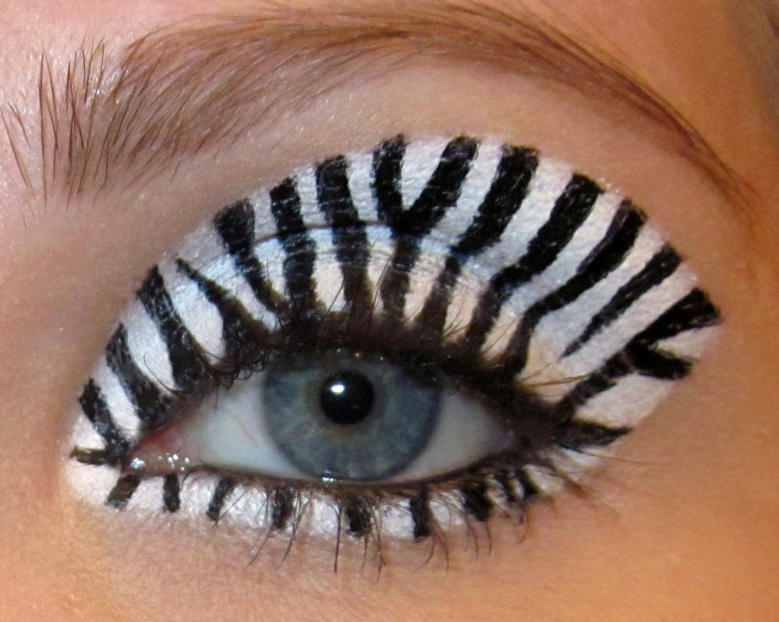 Margit, der Beauty-Koala: Extravagantes Zebra