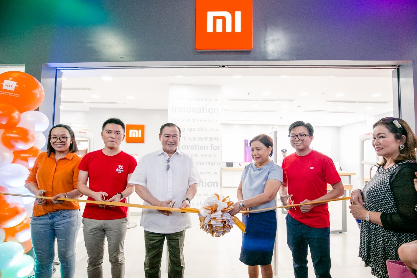 Xiaomi open up a new concept store in Manila and also revealed the Mi 9 SE. - Gizmo Manila