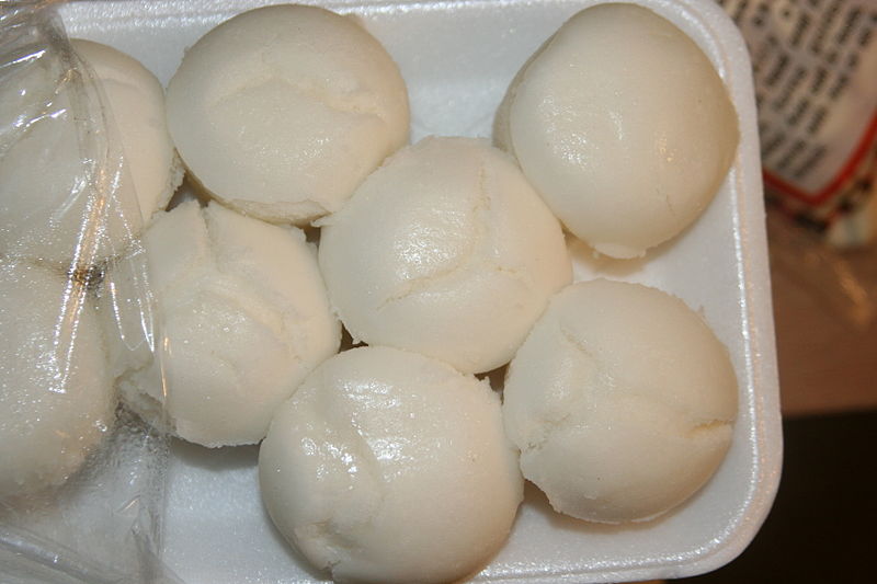 CHEF SAMBRANO: LEYTE Desserts Puto (Rice Muffins)