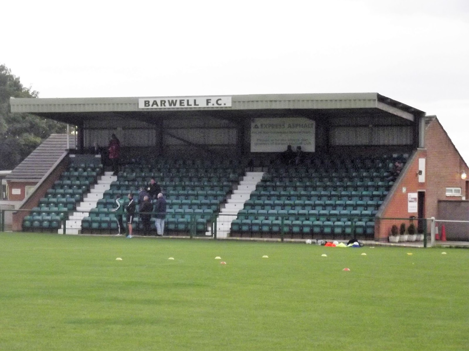The Wycombe Wanderer: Barwell - Kirkby Road Sports Ground