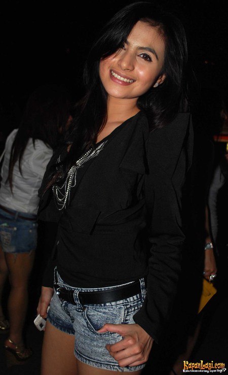 Dhatz Pe Blog Asha Shara Cantik Sexy Hottie