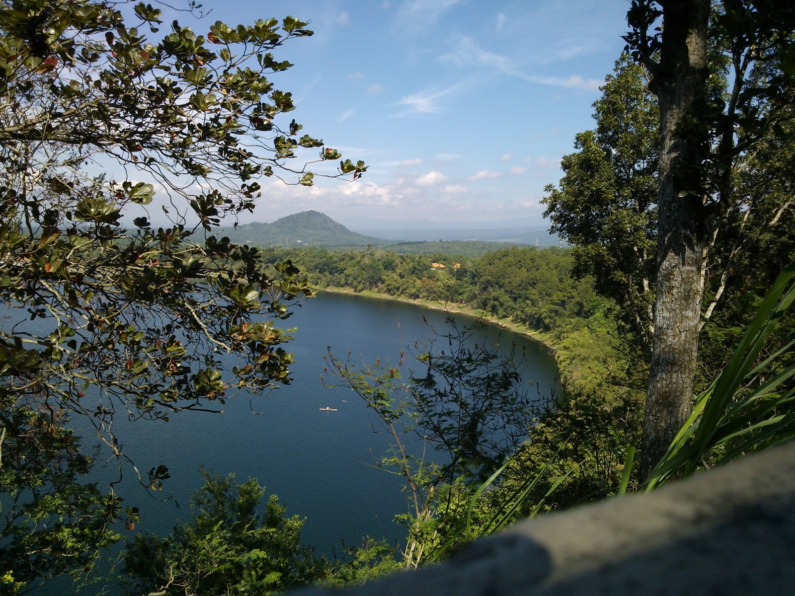 Wisata Ranu Pakis Kota Lumajang - Catatan Singgih Hendra W