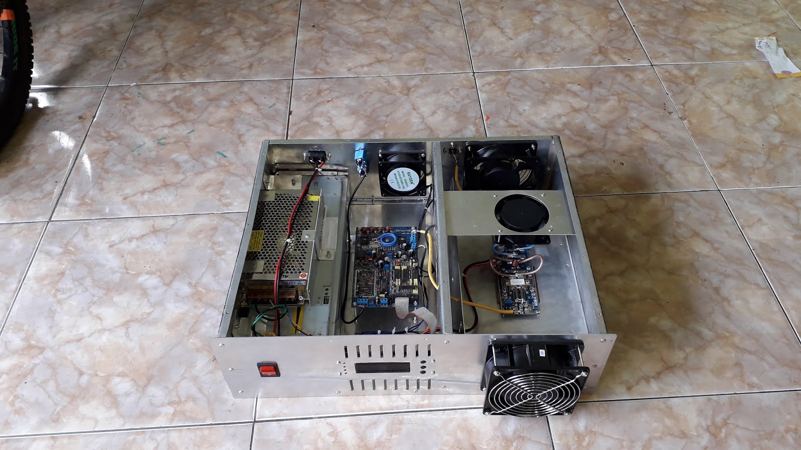 Pemancar FM Murah: PEMANCAR FM 250 W dan 400 WATT