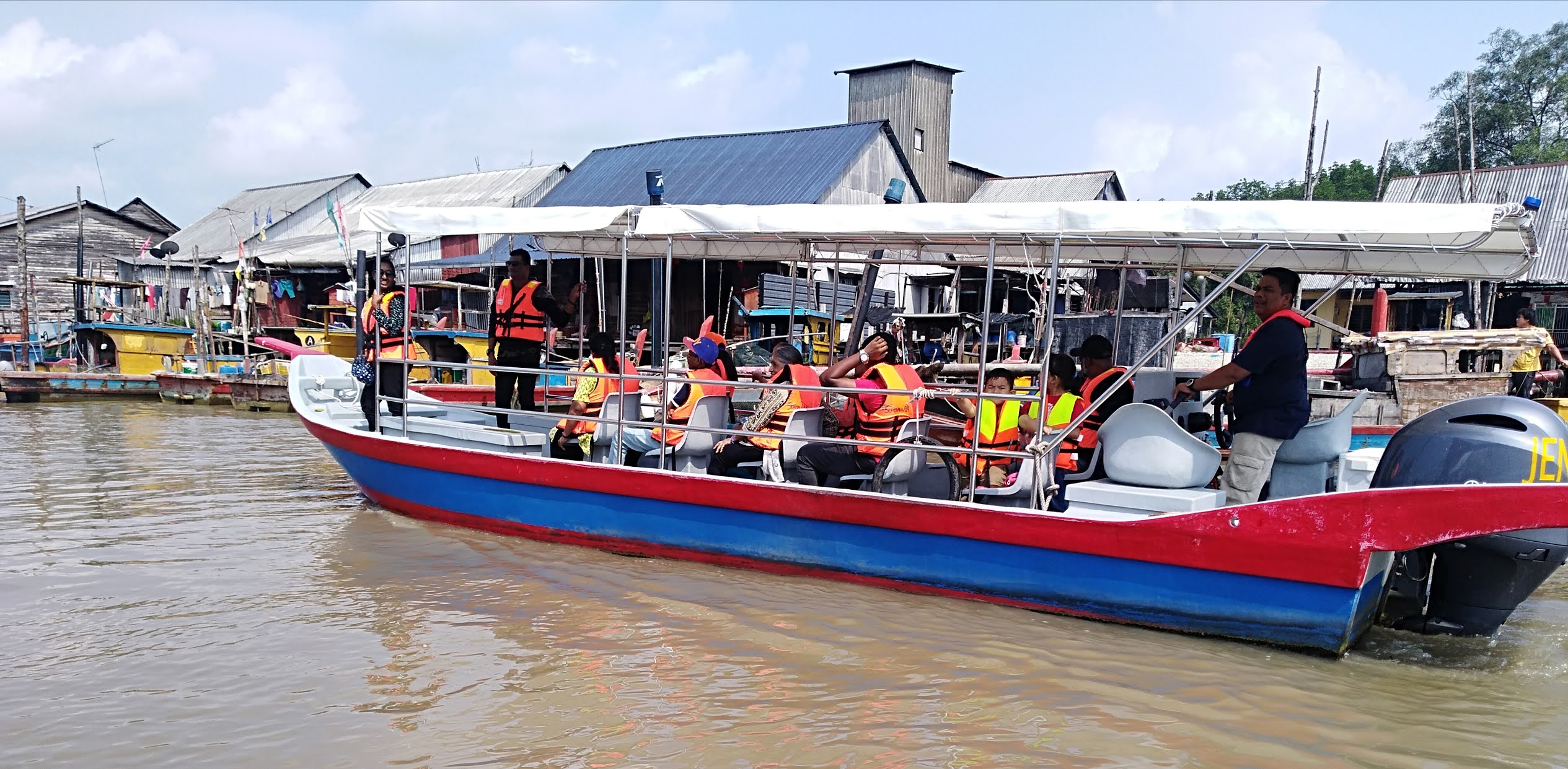 KUALA SEPETANG ECO TOURISM Matang Mangrove Forest Reserve Tour, Bird ...