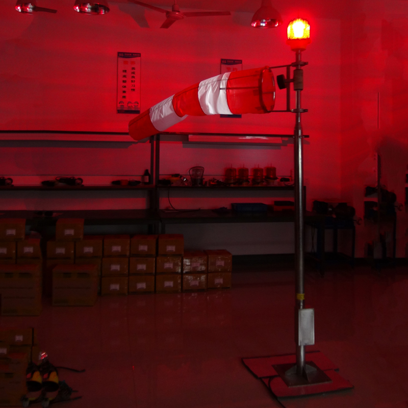 L-806 L-807 LED Lighted Wind Cone with Obstruction Light/Illuminated ...