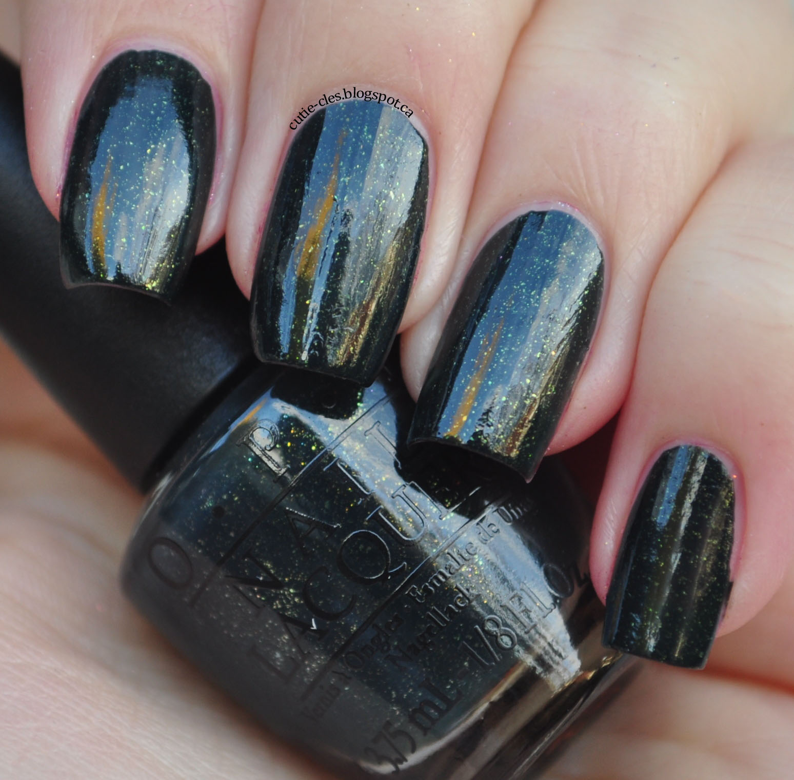 Paleberry: OPI Skyfall - Swatches & Review