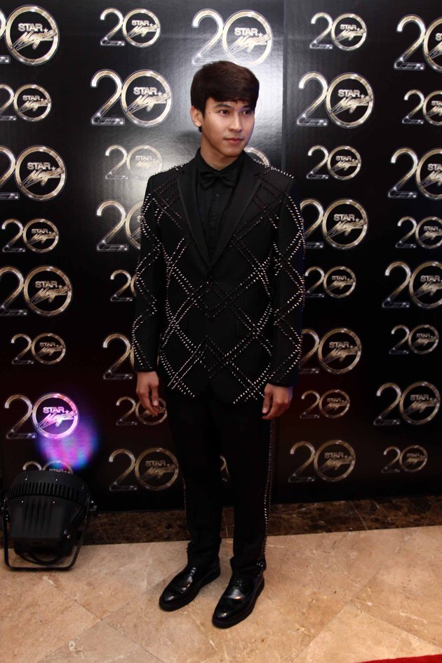 Star Magic Ball 2012 Top 10 (Male)