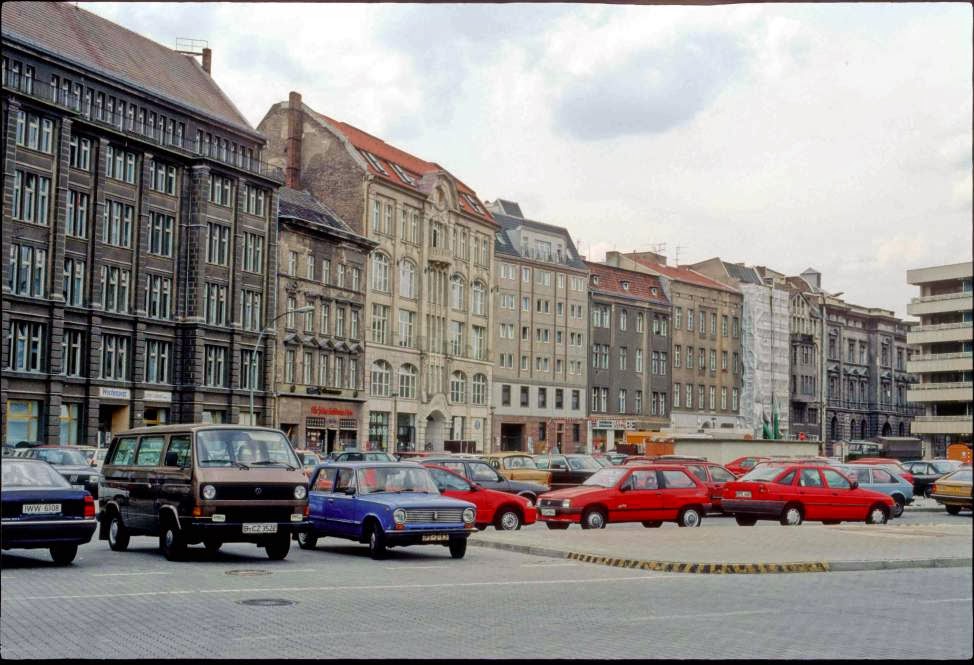 35 Photographs of Berlin in 1992 ~ Vintage Everyday
