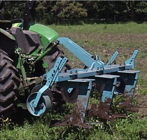 Coop. Juanito Contreras: Equipo de labranza vertical y horizontal ...