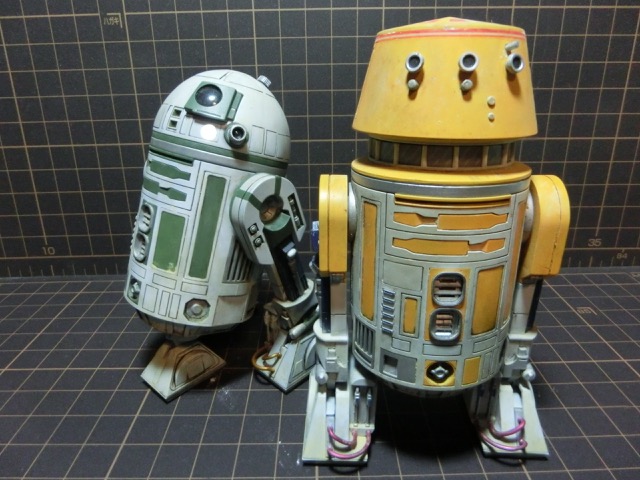 spin-off: バンダイ 1/12 アストロメク・ドロイド R2-A5 R5-A2