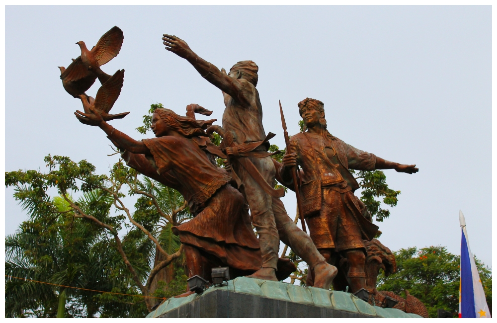 Davao City: Monument of Peace & Unity and the Legislative Building