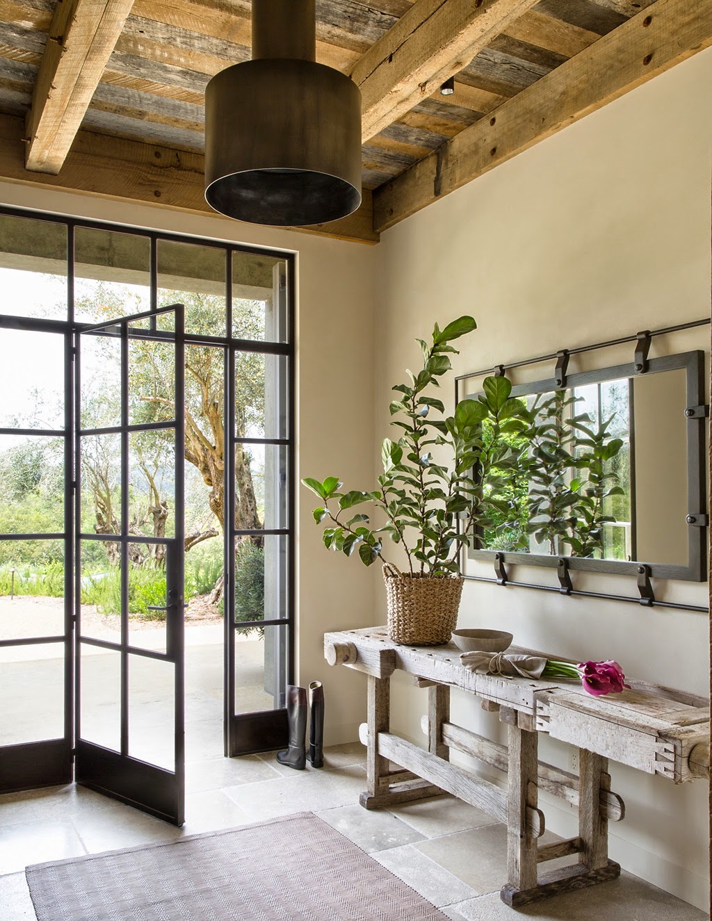 Décor de Provence: Rustic Yet Refined....