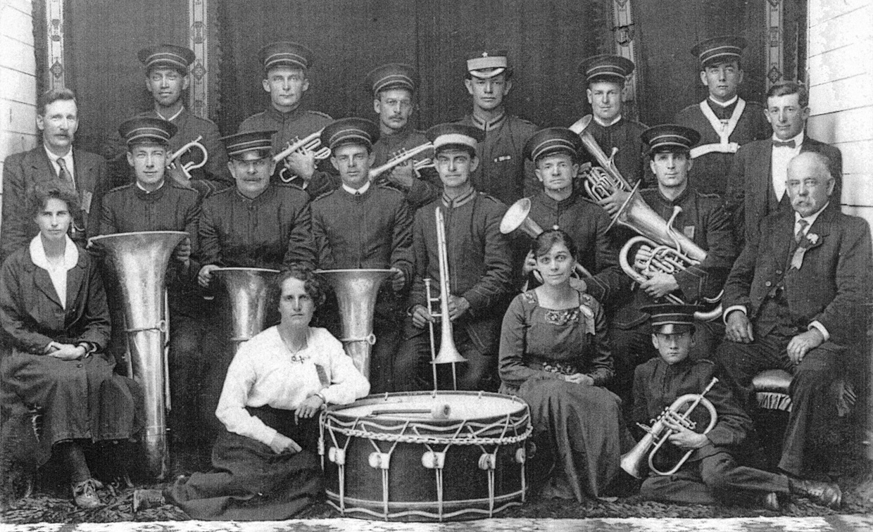 sconzani: Bust on the stump