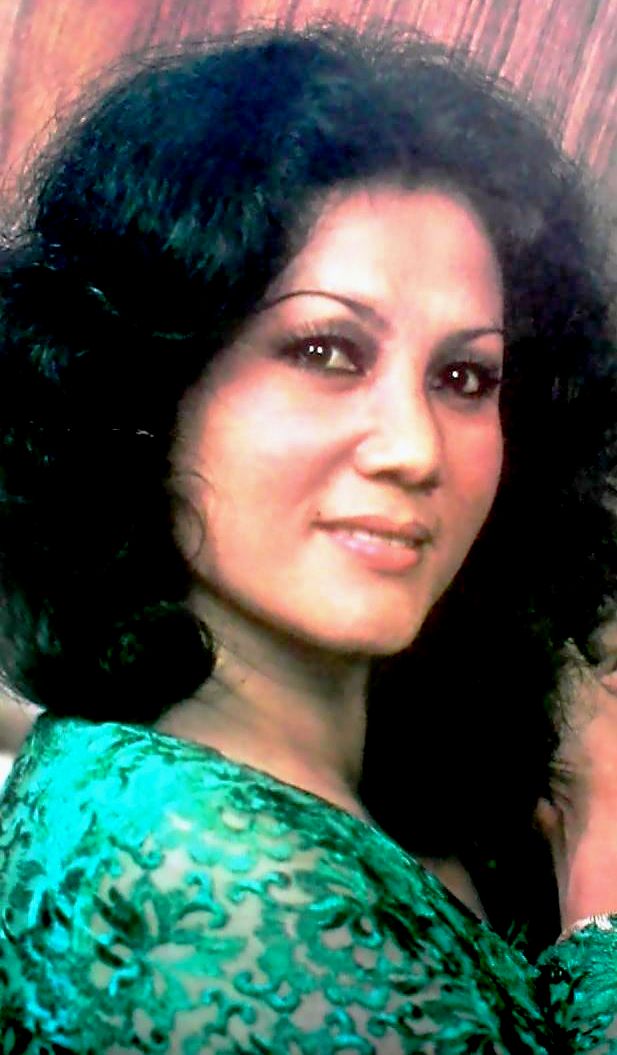 FILEM KLASIK MALAYSIA: SALMAH AHMAD