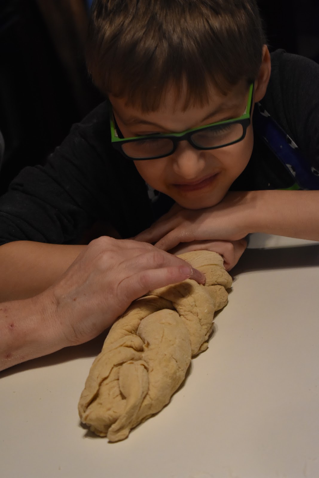 Figuring It Out 101: Kids Bake For Good-How to Bake Bread