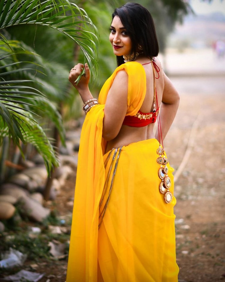 Bhanu Shree Latest HOT Photoshoot