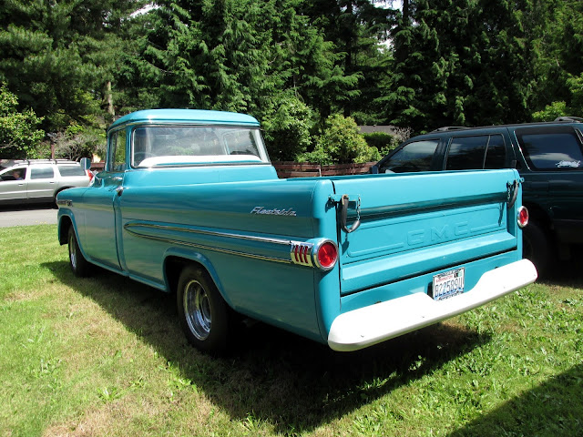Seattle's Classics: 1958 Chevrolet Apache Fleetside