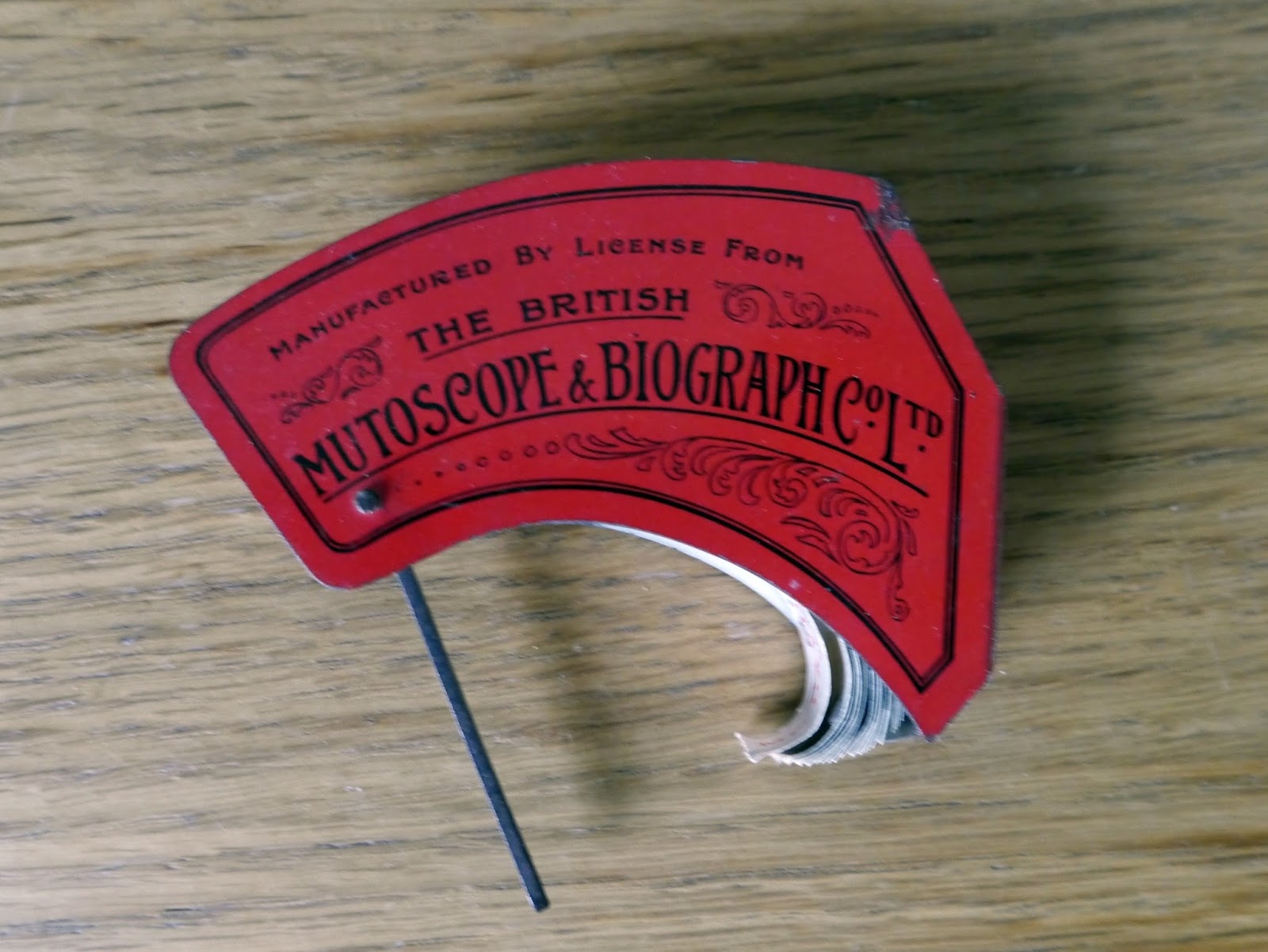 Filoscope viewer (around 1900) ~ Cinegraphica