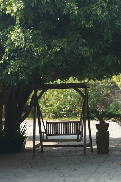 TRAVELS OF JOY: Little Bridge Beach Resort