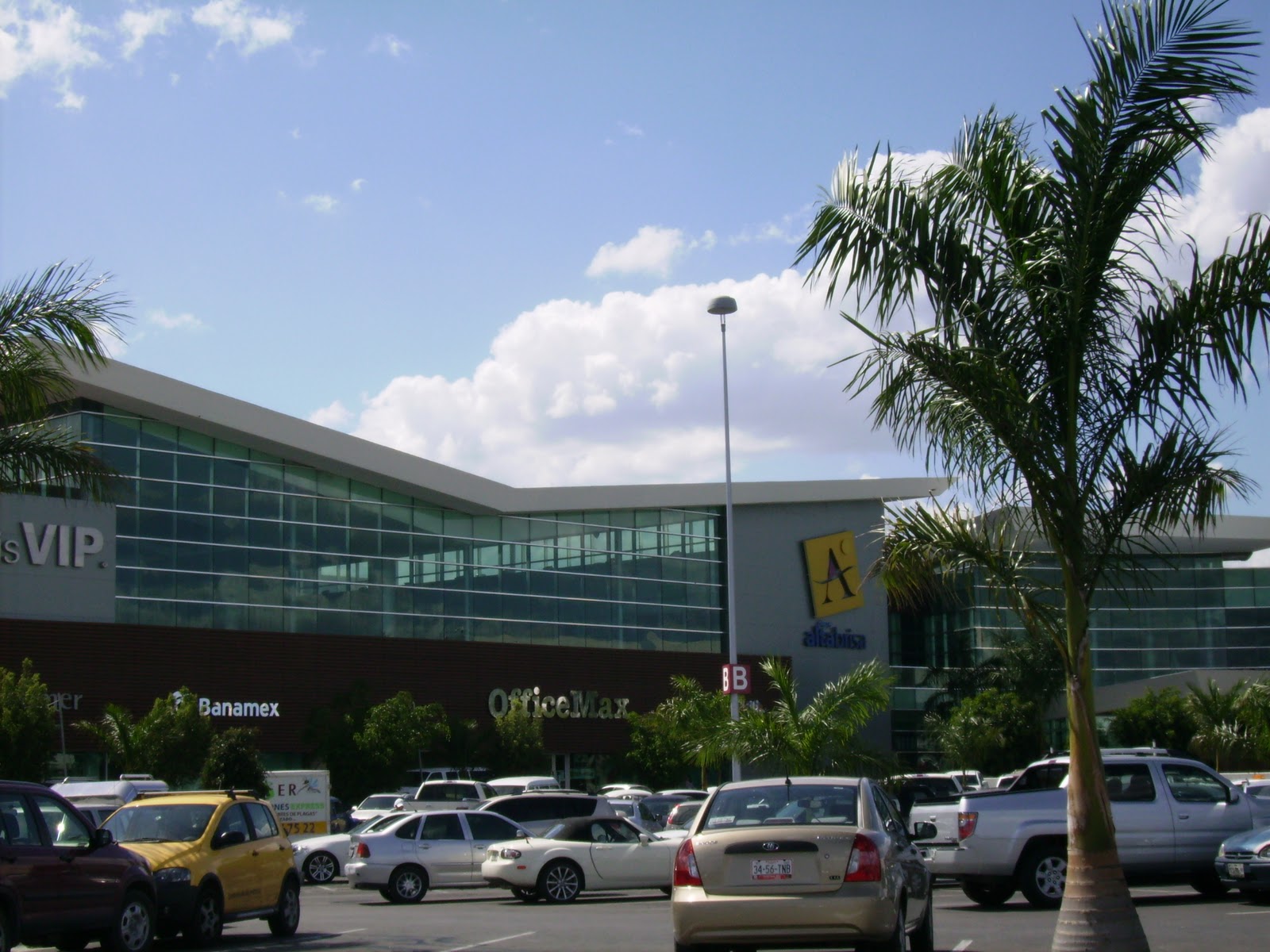 My View from Merida: Alta Brisa Mall in Merida
