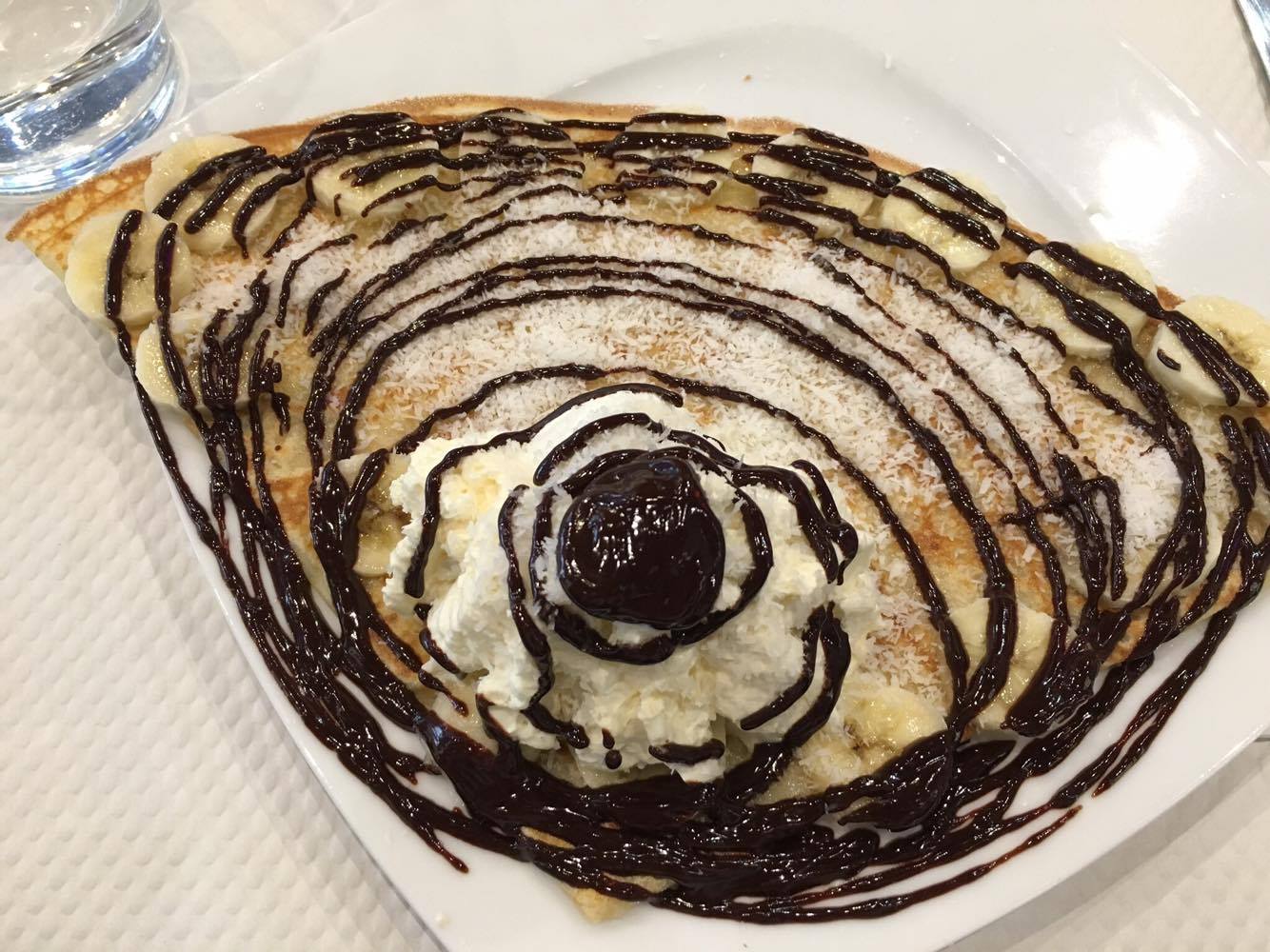 This Star Wars-Themed Crepe Café Will Take Your Tastebuds to Outer ...