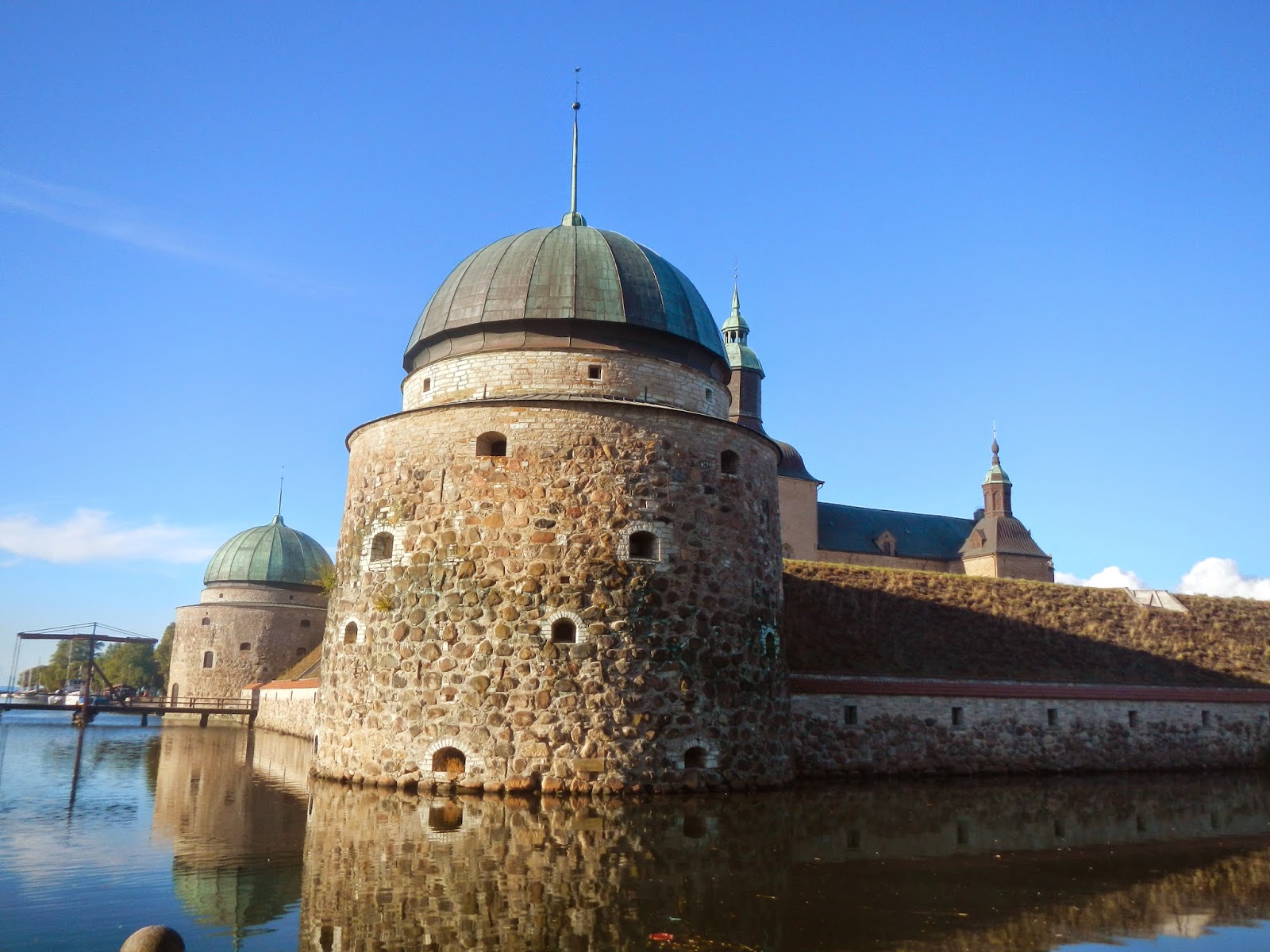 Kiki's European Adventure: Vadstena