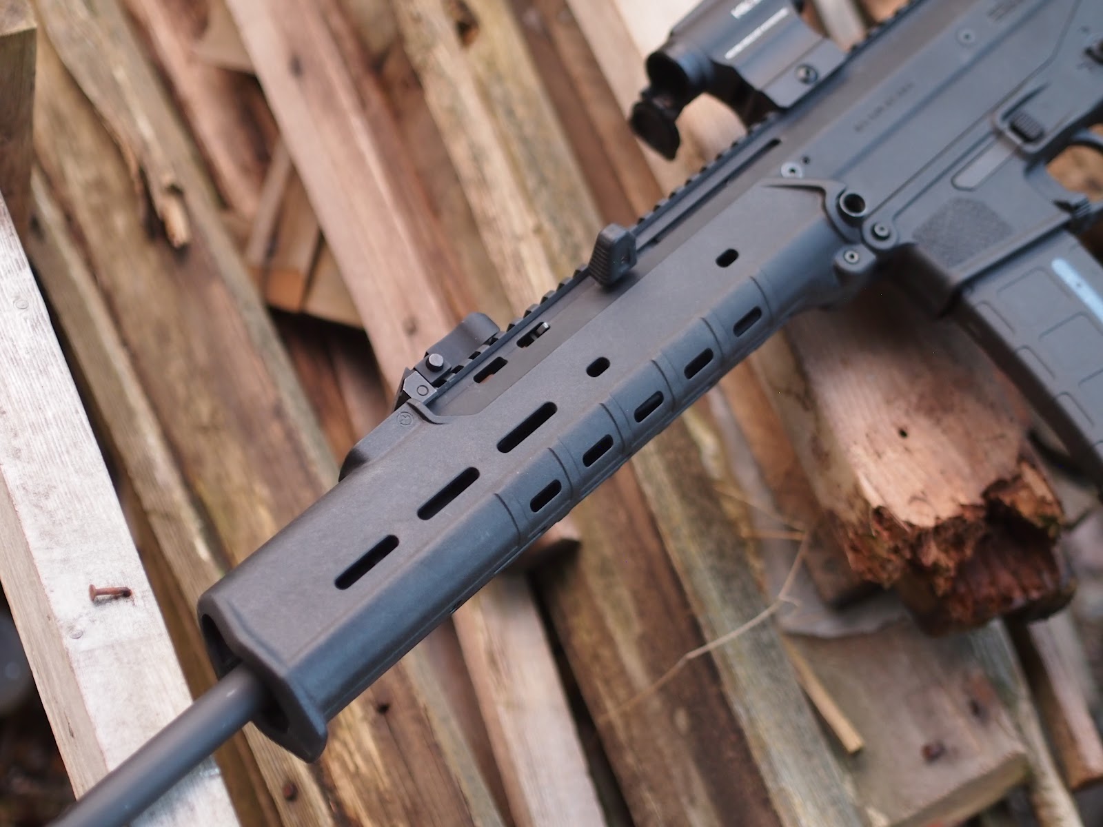 Mister Donut's Firearms Blog: Bushmaster ACR with new Magpul long hand ...