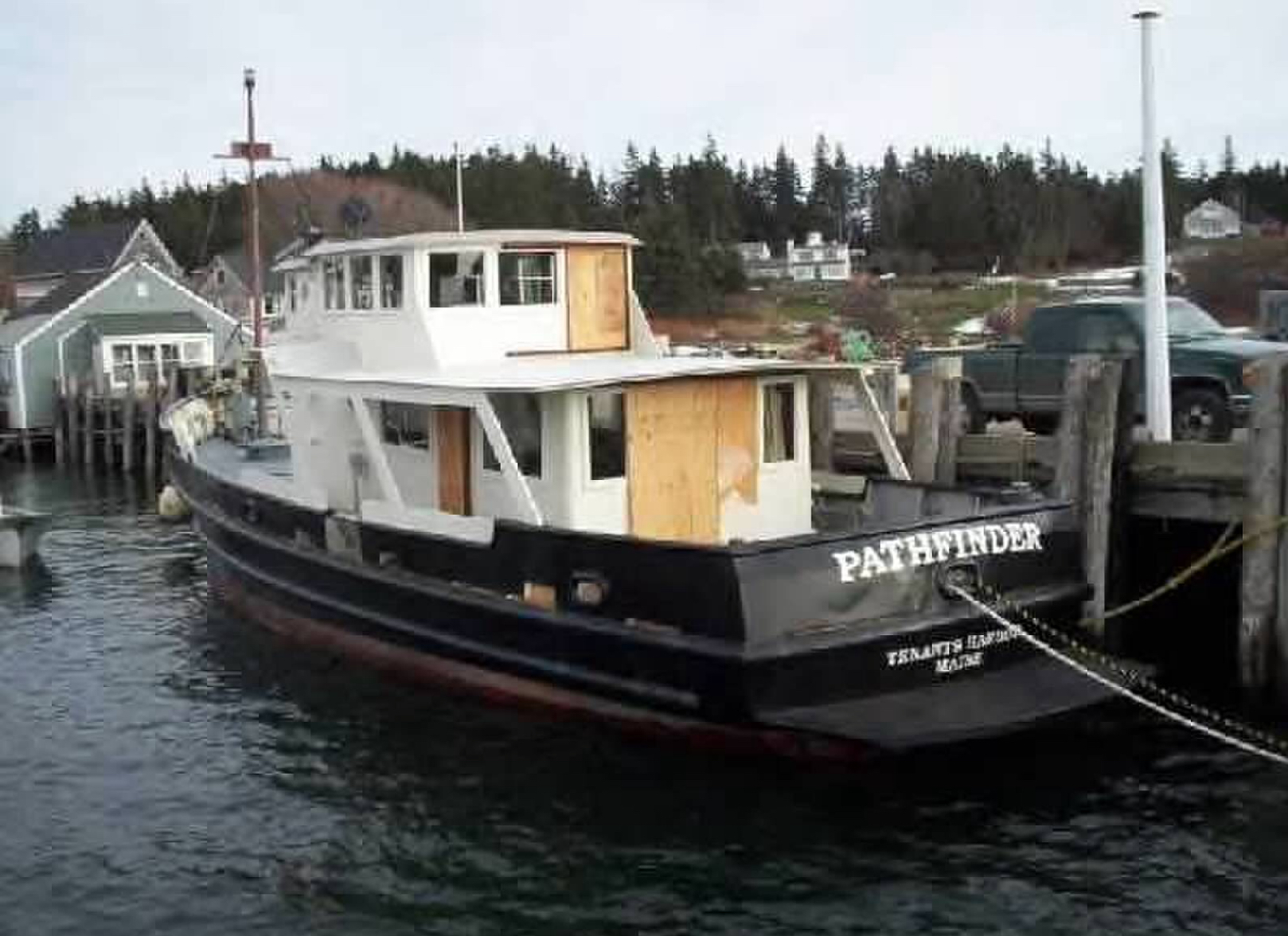 Carlz Boats: Former U.S. Army T-Boat PATHFINDER T-509